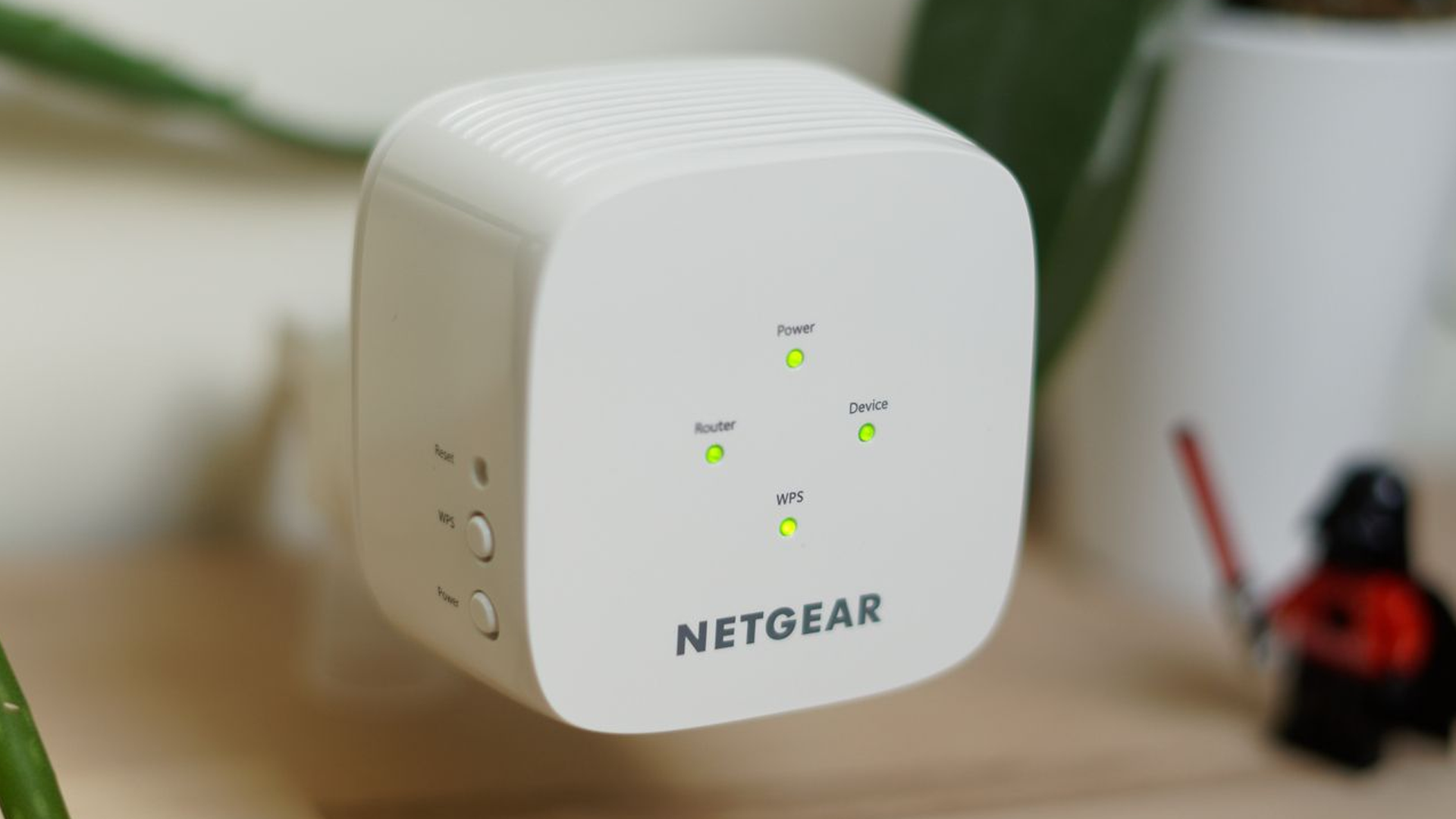 Netgear AC1200 WiFi Range Extender EX6110 - Bing Lee