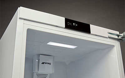 Smeg 294L Fully Integrated Refrigerator SABI303FR. - Bing Lee