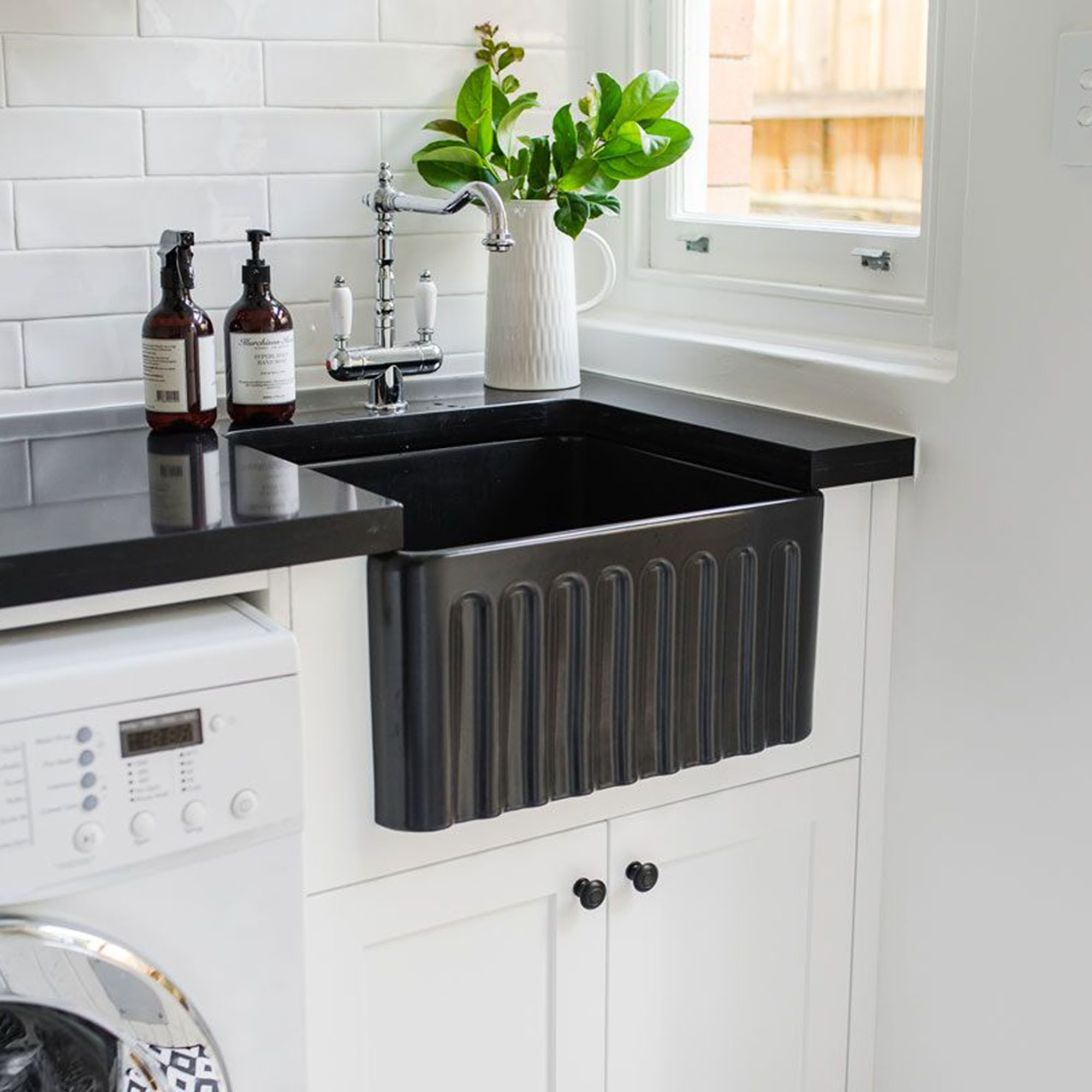 Turner Hastings Novi 50x46 Fireclay Butler Sink - Matte Black NO50FS-MB ...