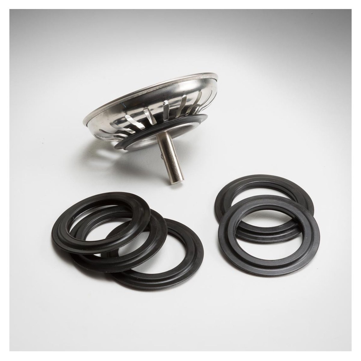 Round Basket Waste Plug SP08B - Bing Lee