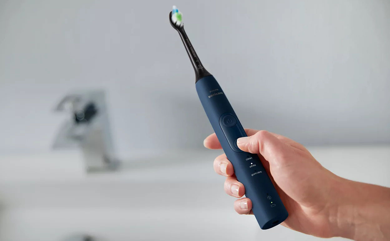 Philips Sonicare ProtectiveClean 5100 Electric Toothbrush. HX6851/56 ...